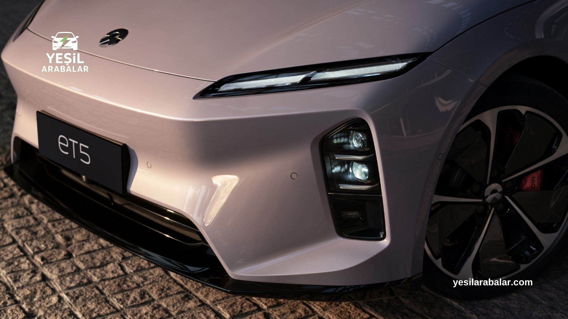 Nio ET5 ve ET5 Touring Yenilendi: 500+ İyileştirme, 1.055 km Menzil!